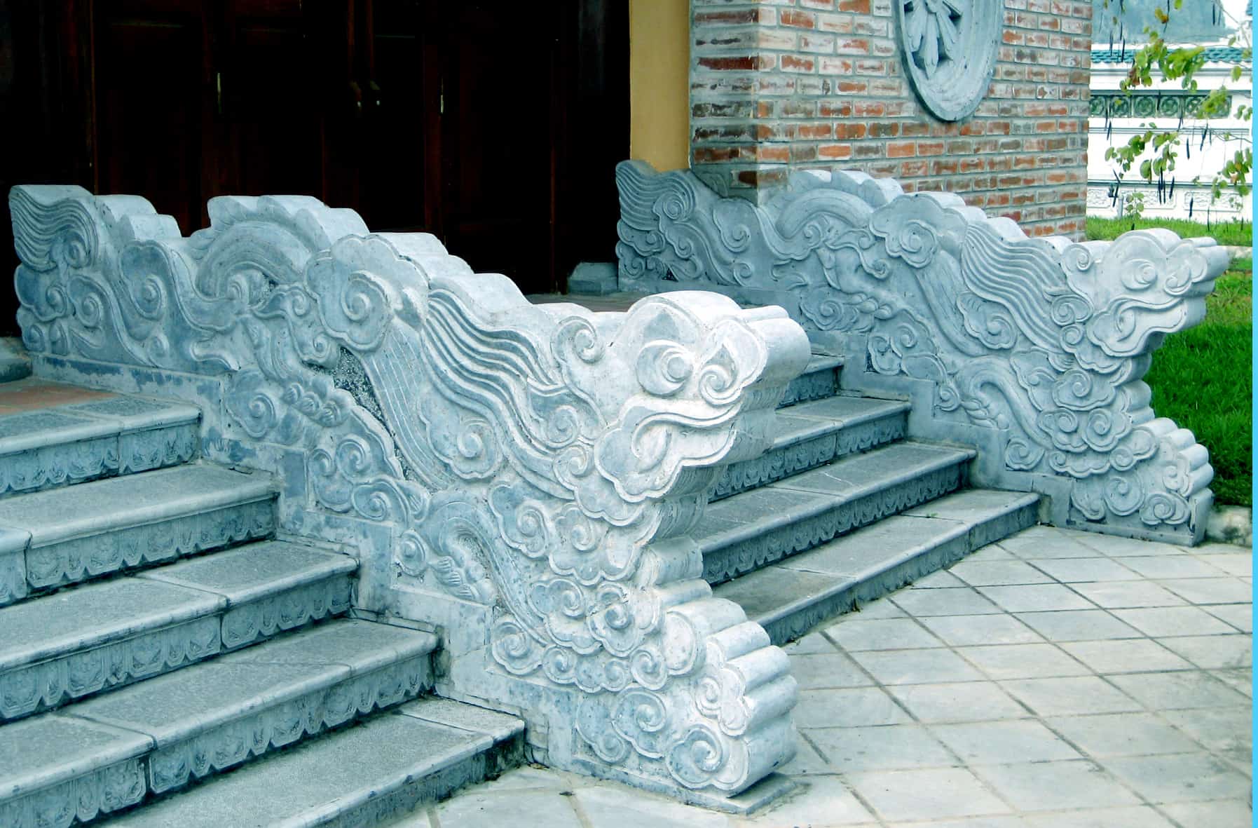 Mẫu Rồng đá ĐẸP bằng đá tự nhiên - Công ty TNHH Đá Mỹ Nghệ Lâm Tạo