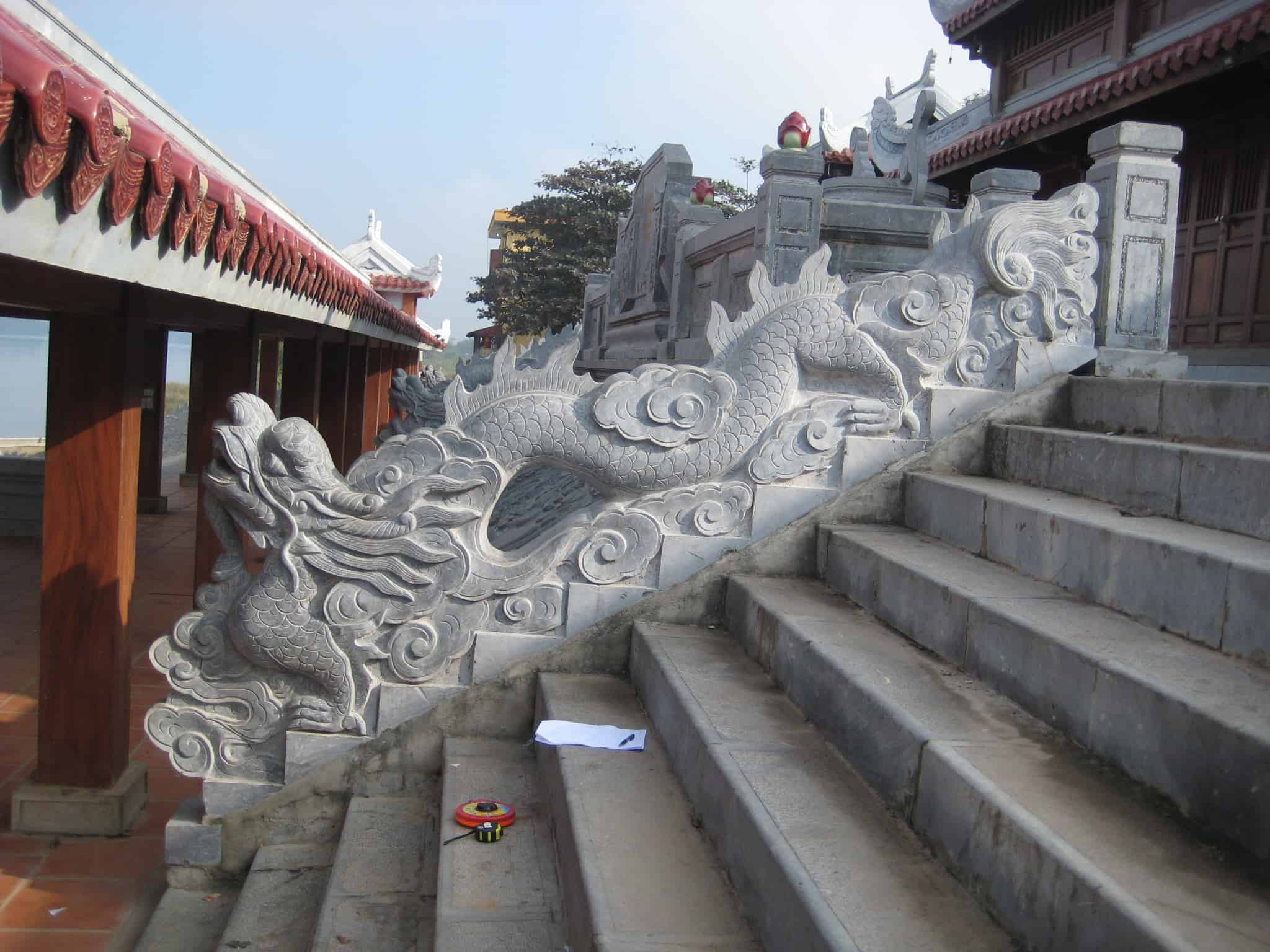 Mẫu Rồng đá ĐẸP bằng đá tự nhiên - Công ty TNHH Đá Mỹ Nghệ Lâm Tạo